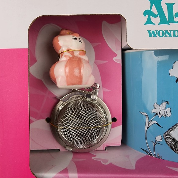 Disney | Dining | Disney Alice In Wonderland Mug And Tea Infuser Set ...